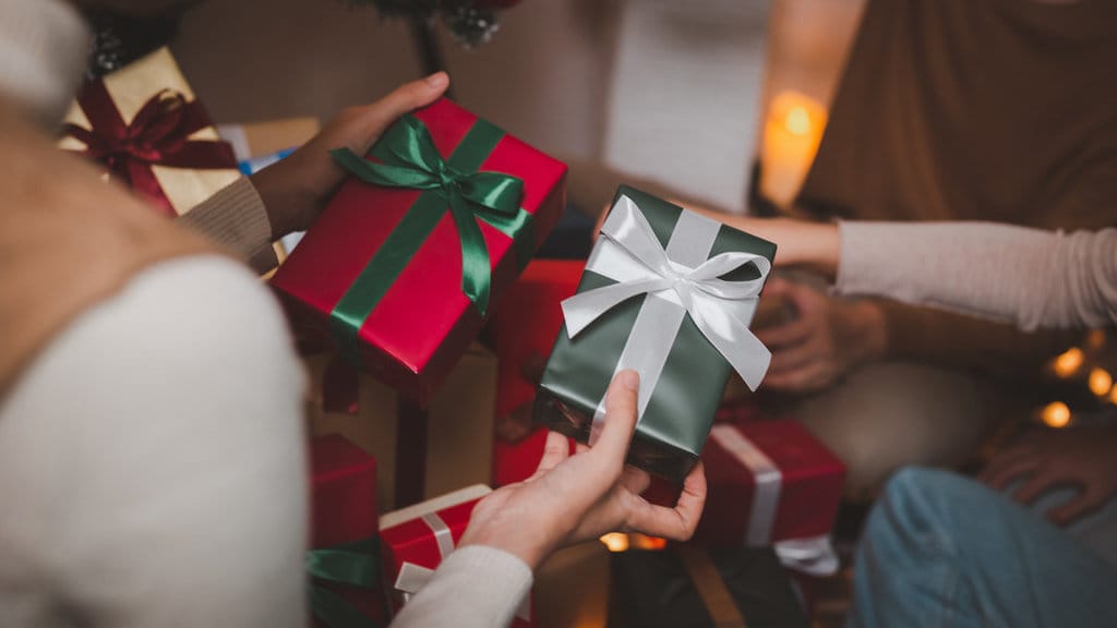 10 Ide Kado Natal DIY Buatan Sendiri, Murah, Tetap Berkesan