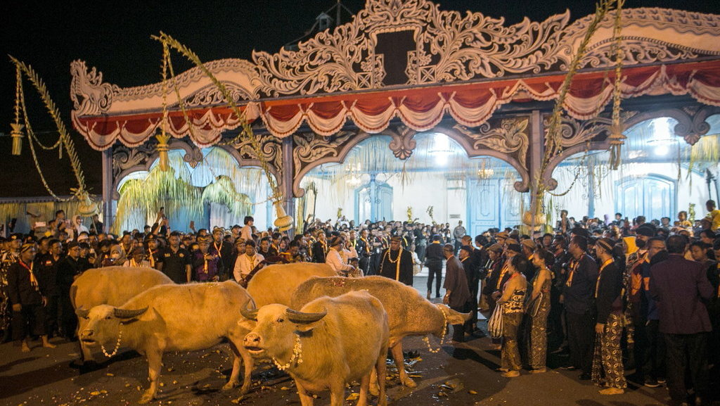 Malam 1 Suro 2025 Jatuh pada Tanggal Berapa di Kalender Jawa?