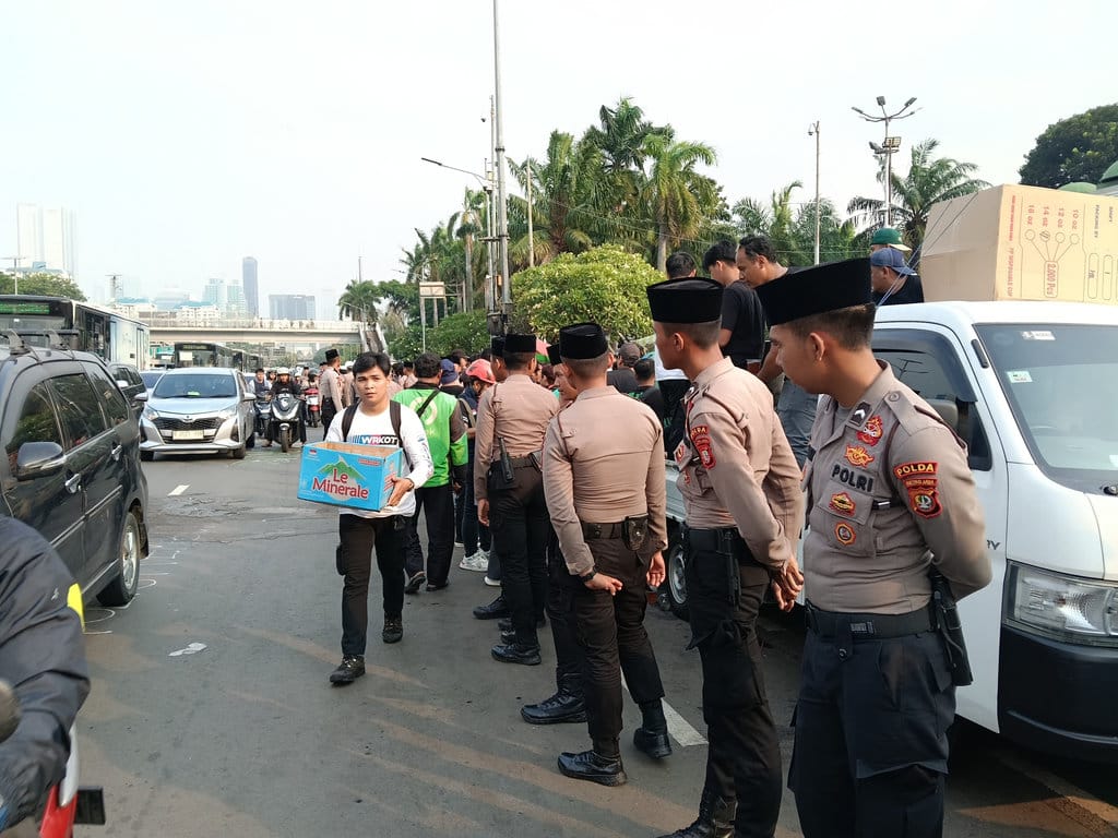 Aksi Piknik Nasional di depan DPR, PMJ Terjunkan 1.371 Personel