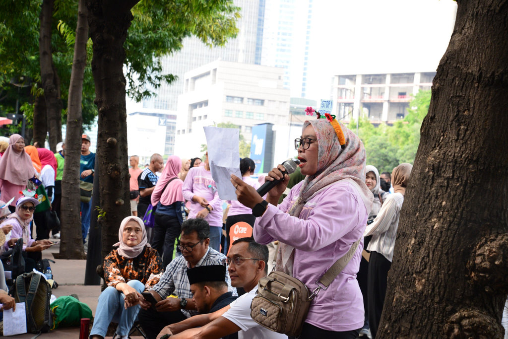 CARE Indonesia Kampanye 16HAKTP dengan Fun Walk #SayaBerani