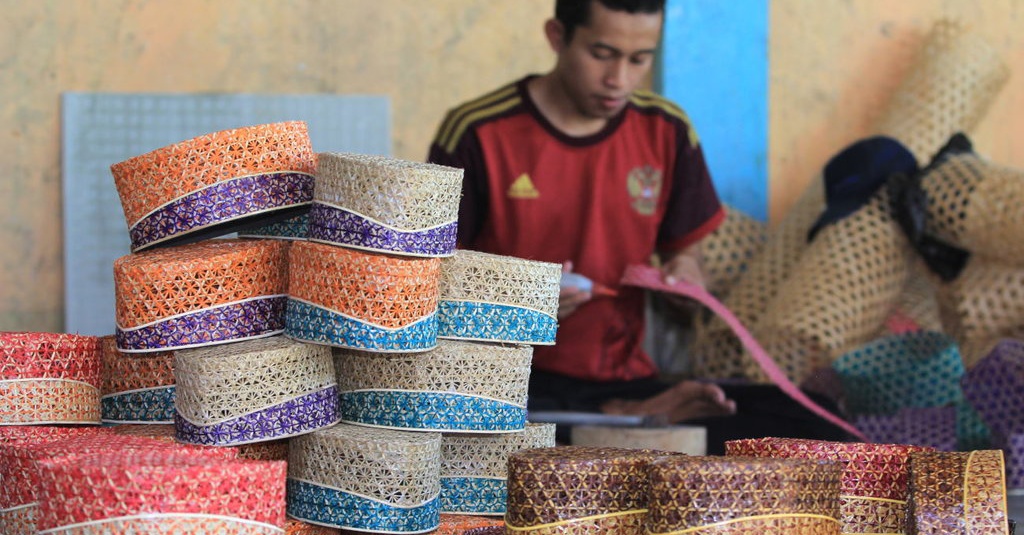 Rekomendasi Oleh-Oleh Khas Banyuwangi, Ada Kerajinan & Bagiak