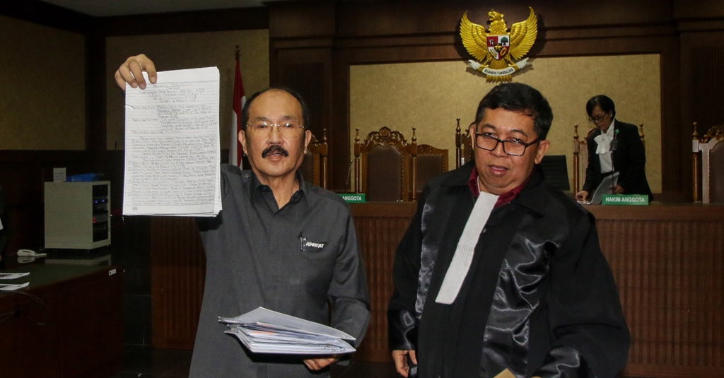 Eksepsi Ditolak Majelis Hakim, Fredrich Yunadi Melawan Eksepsi Ditolak Majelis Hakim, Fredrich Yunadi Melawan