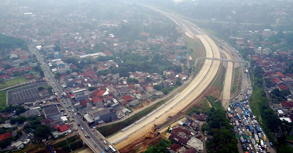 Tol Bocimi Sudah Bisa Dioperasikan Normal pada September 2018
