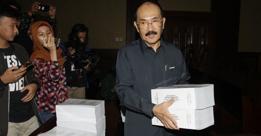 Vonis Fredrich Yunadi akan Dibacakan Hakim Tipikor Hari Ini Vonis Fredrich Yunadi akan Dibacakan Hakim Tipikor Hari Ini