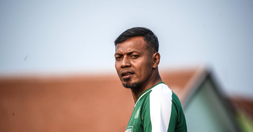 Bejo Sugiantoro: Legenda, Saudara, dan Kini Pelatih Bagi Persebaya