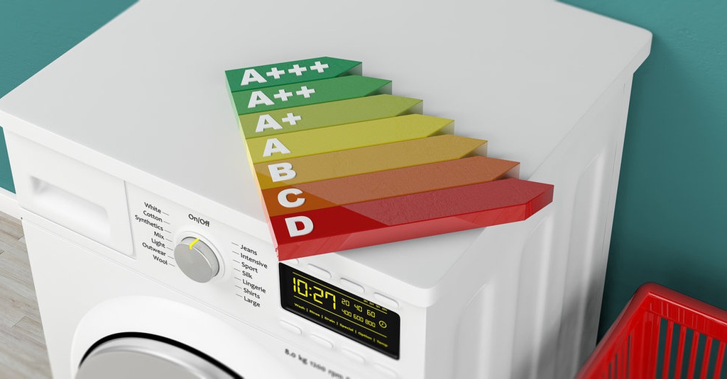 Kali Item Berbusa, Detergen Memang Masalah bagi Lingkungan