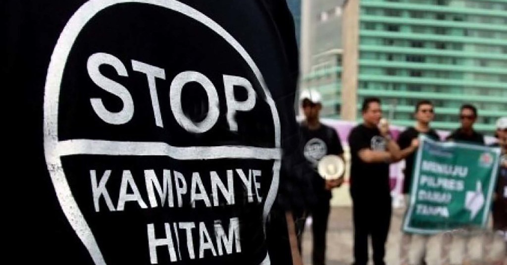 Apa Itu Kampanye Hitam dalam Pemilu & Contoh Black Campaign