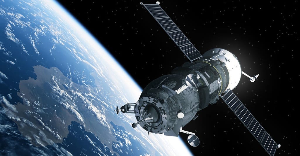 Perkara Satelit: Indonesia Sudah Jatuh, Bisa Tertimpa Tangga Pula