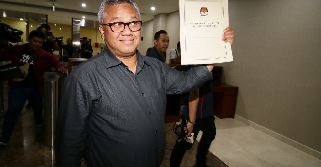 Timses Jokowi Duga Kubu Prabowo Sebar Hoaks KPU Setting Suara