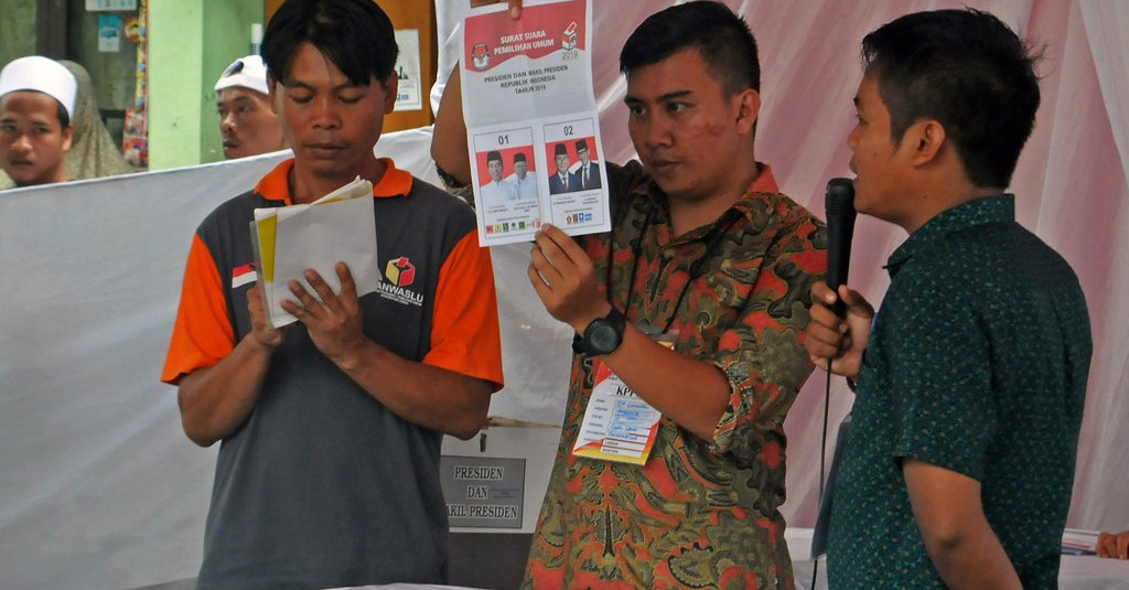 Contoh Teks Sambutan Ketua KPPS Pemilu Singkat dalam Pelantikan