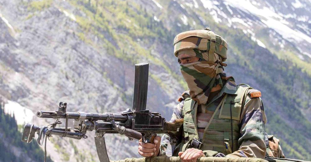 Baku Tembak di Perbatasan Kashmir Tewaskan 3 Tentara Pakistan