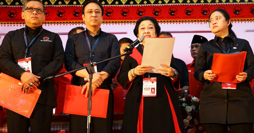 Hasto Jamin Trah Sukarno Dapat Tempat Terhormat di PDIP Hasto Jamin Trah Sukarno Dapat Tempat Terhormat di PDIP