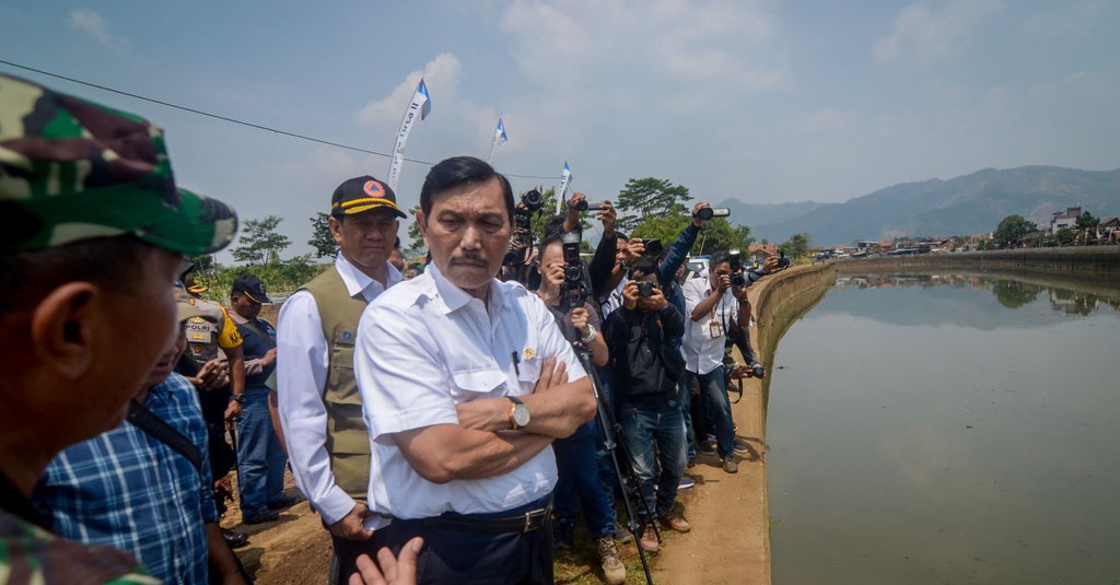 Alasan Menko Luhut Pangkas Target Biodiesel Jadi Maksimal B50 Alasan Menko Luhut Pangkas Target Biodiesel Jadi Maksimal B50