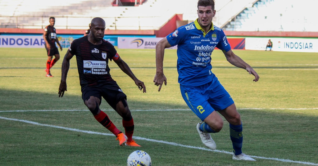 Nick Kuipers Bertekad Bawa Persib Juara Liga 1 2020