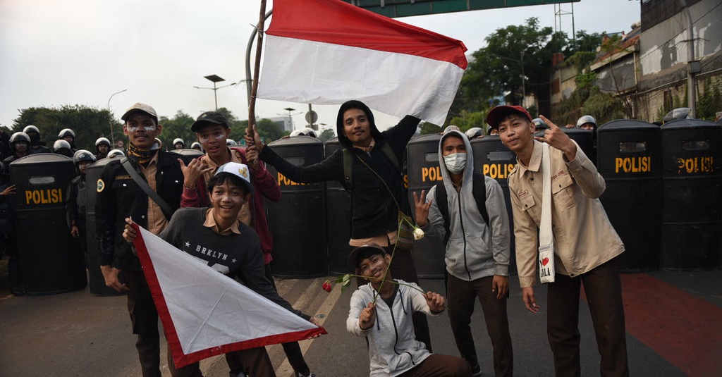 Siswa STM Demo DPR, Anies Minta Kepala Sekolah Pantau di Lapangan