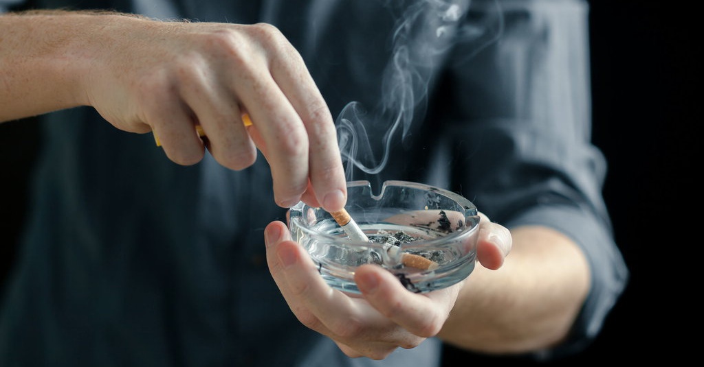 Daftar Dalil Tentang Merokok: Haram, Makruh, hingga Mubah
