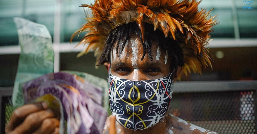 Aksi Pengembalian Beasiswa LPDP Veronica Koman