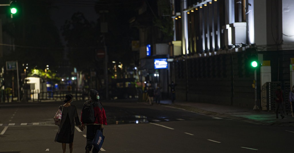 Satgas COVID-19: PPKM Hendaknya Jadi Proses Adaptasi Kebiasaan Baru ...