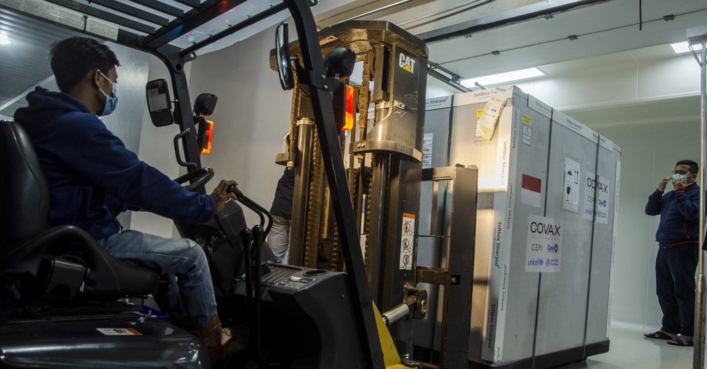 Bio Farma Distribusikan 70 Ribu Vial Vaksin Astrazeneca