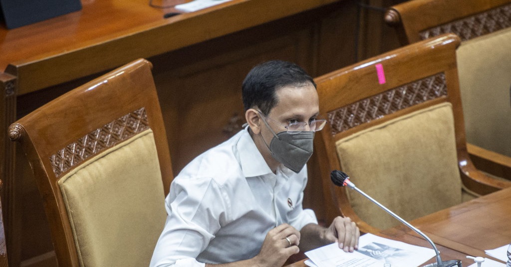 Cara & Ketentuan Dapat Bantuan UKT Kemdikbud 2021 Rp2,4 Juta