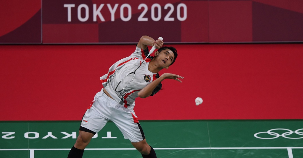 Cara Melakukan Pukulan Chop atau Dropshot dalam Bulu Tangkis