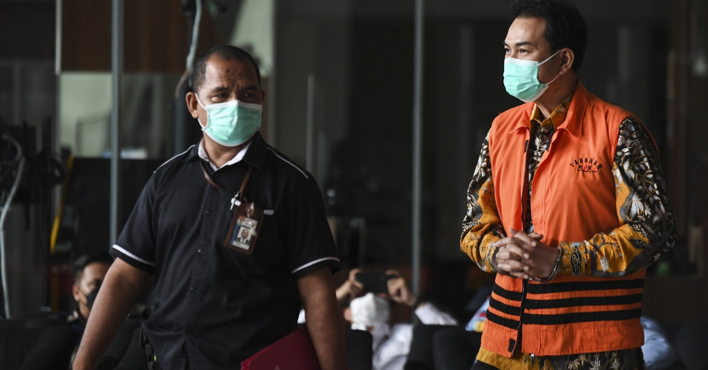 Azis Syamsuddin Bantah Kenalkan Robin ke Rita Widyasari & Syahrial