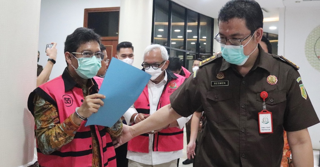 Kasus Minyak Goreng di Kejagung: Mengapa Tidak Pakai Pasal Tipikor?