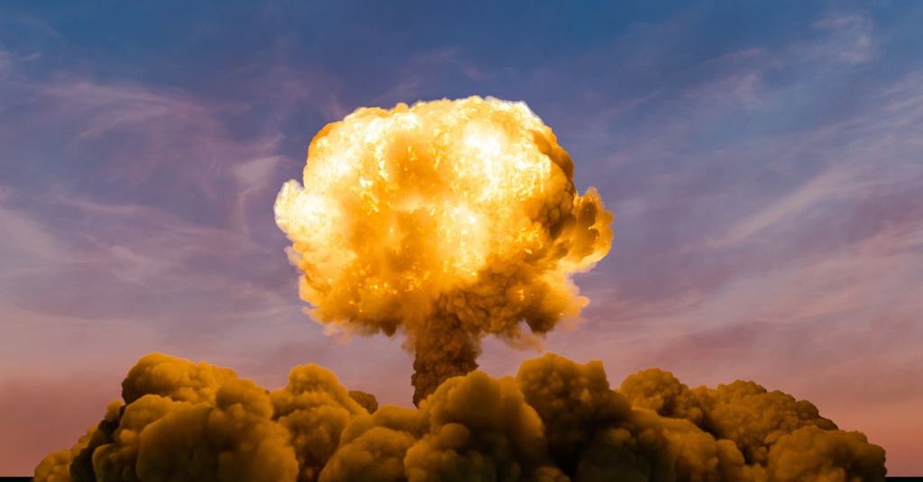 Bom Atom: Keindahan Mematikan dan Ambisi Sukarno yang Berantakan