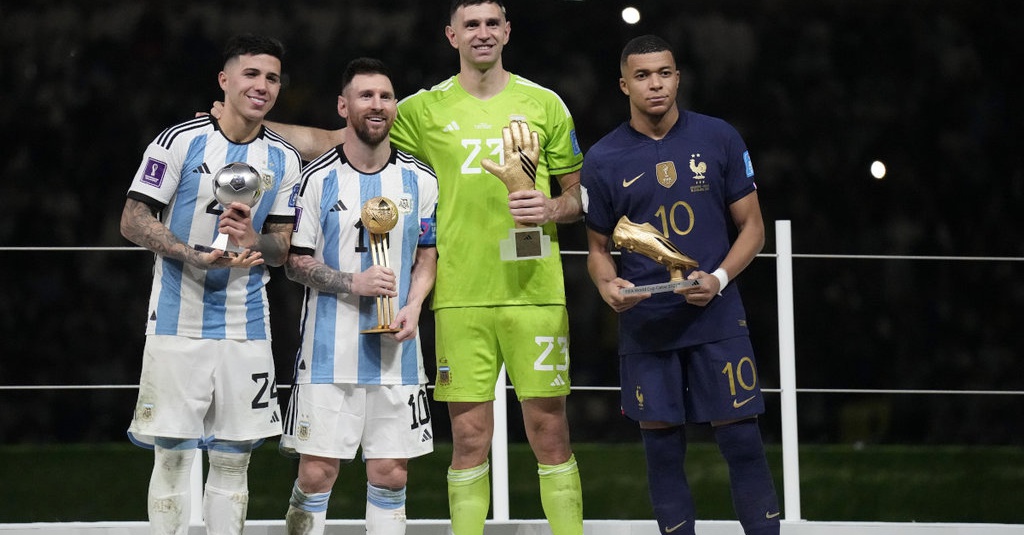 Kylian Mbappe Top Skor Piala Dunia 2022