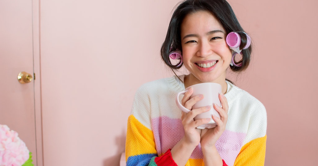 4 Cara Memakai Roll Rambut dan 5 Tips Agar Tahan Lama