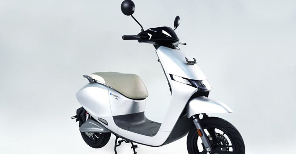 Spesifikasi Motor Skutik Listrik iONEX yang Rilis di PEVS 2023