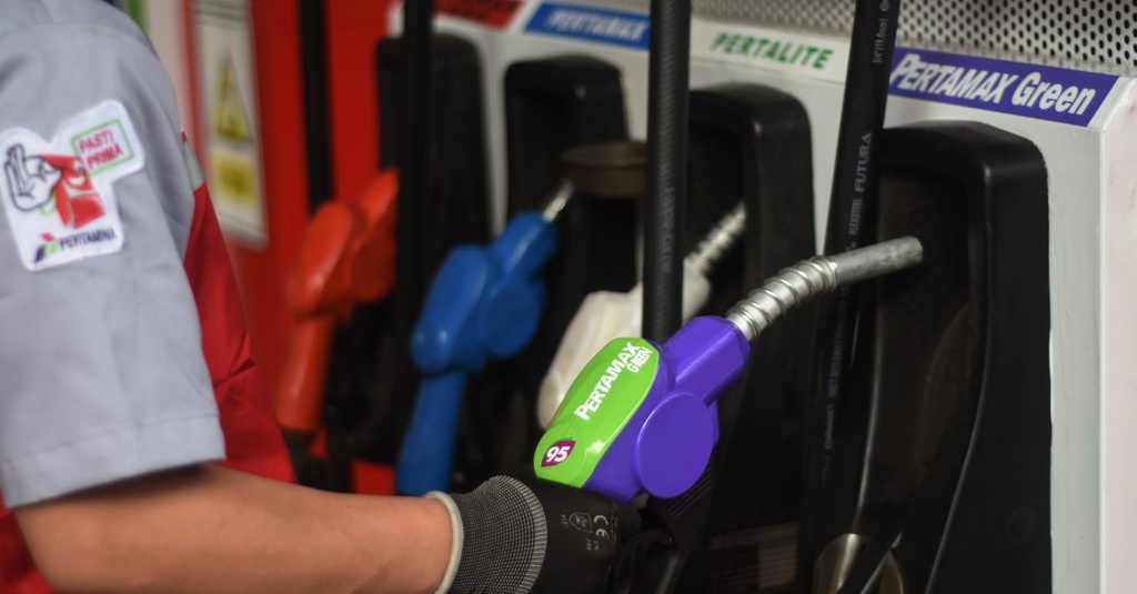Bagaimana Cara Menghemat Energi yang Berupa BBM? Bagaimana Cara Menghemat Energi yang Berupa BBM?