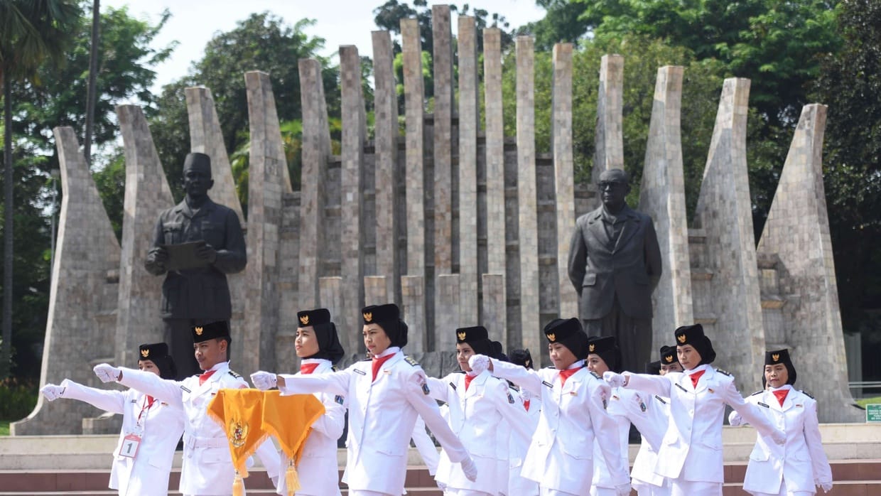 7 Contoh Yel-Yel Paskibra Singkat & Menarik beserta Nadanya