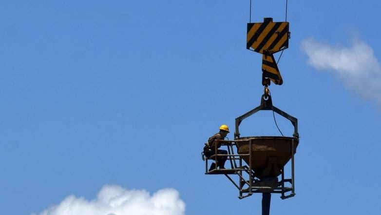 Daftar APD dan APK dalam Perlengkapan K3 Konstruksi