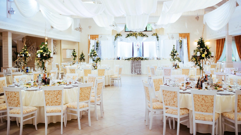 Siapa Rama Raju Mantena & Kenapa Pernikahannya Viral?