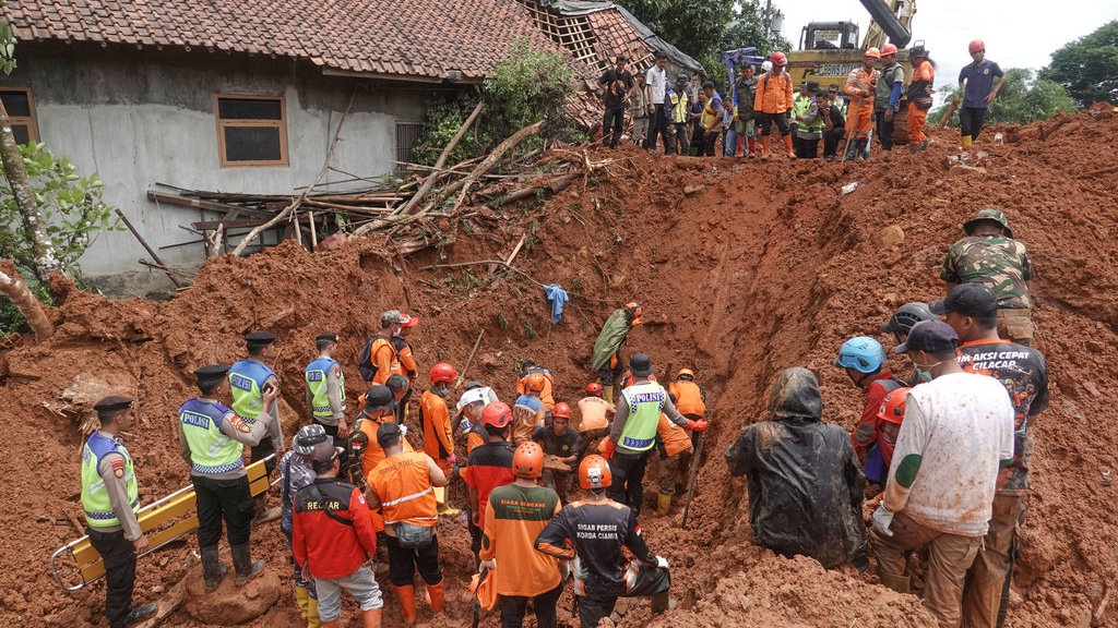BMKG: Curah Hujan Tinggi sejak Awal Pekan Faktor Longsor Cilacap