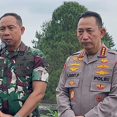 5 Contoh Puisi Akrostik Berbagai Tema dari Cinta hingga Sekolah