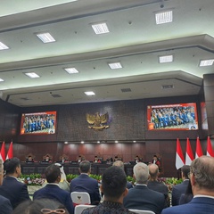 8 Contoh Cerkak Bahasa Jawa Singkat dari Berbagai Tema