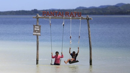 Contoh Dialek, Pengertian, dan Penggunaannya di Masyarakat