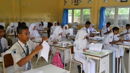 Contoh Desa Swadaya, Swakarya, dan Swasembada di Indonesia