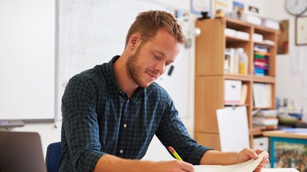 Contoh Dialek, Pengertian, dan Penggunaannya di Masyarakat