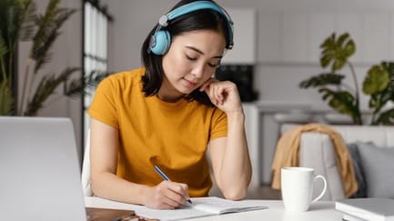 Contoh Dialek, Pengertian, dan Penggunaannya di Masyarakat