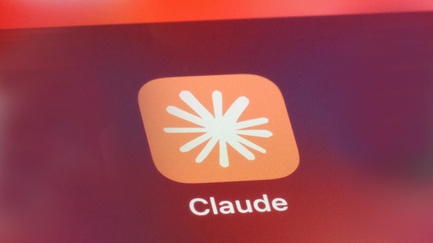 5 Contoh Puisi Akrostik Berbagai Tema dari Cinta hingga Sekolah