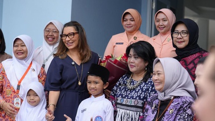 Nonton Drakor The First Responders Eps 1 Sub Indo di Disney Plus