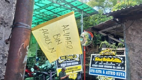 Bokep tante tua indo