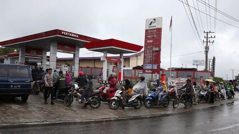 Mengenal Plat CD dan CC Pada Kendaraan Mobil, Siapa yang Pakai?