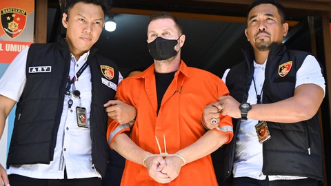 Pengertian Sifat Tabzir, Contoh, dan Manfaat Menghindarinya