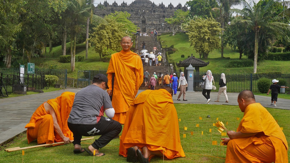 Link Live Streaming Waisak Borobudur 2025 & Jam Lampion