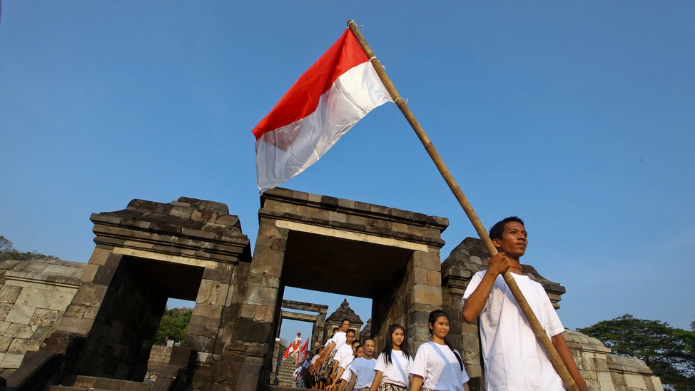 Berkibarlah Merah Putih