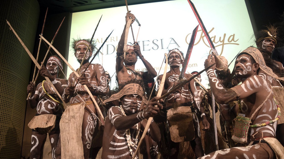 Pertunjukan Seni Tari asal Kampung Menarbu - Foto Tirto.ID